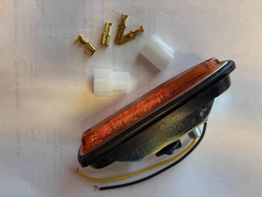 Turn signal lamp Datsun Bluebird 510 520 | Huseby Autodeler